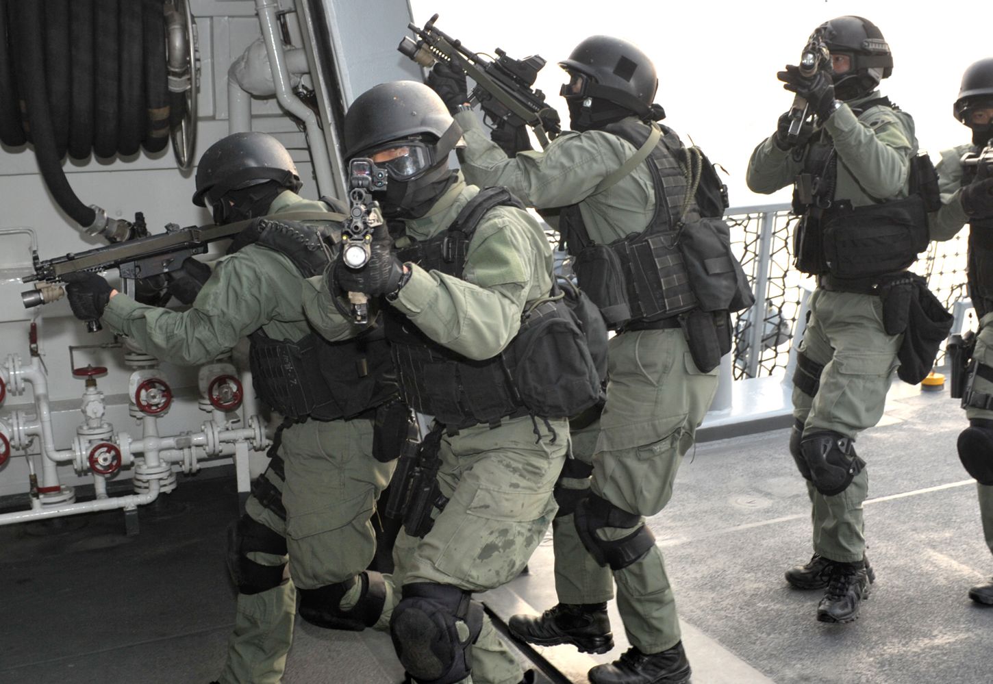 BEMIL 사진 자료실 - 유용원의 군사세계