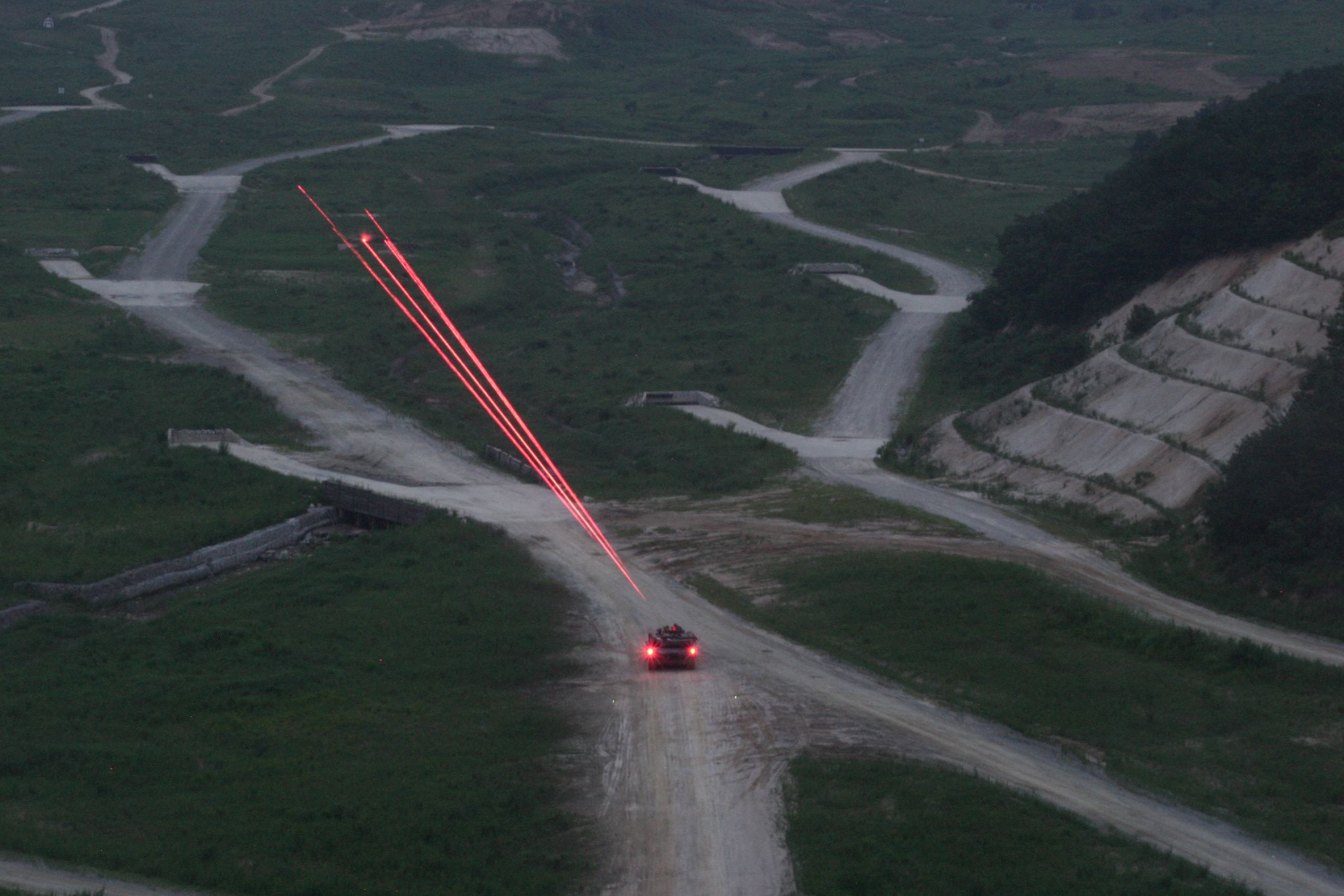 BEMIL 사진 자료실 - 유용원의 군사세계