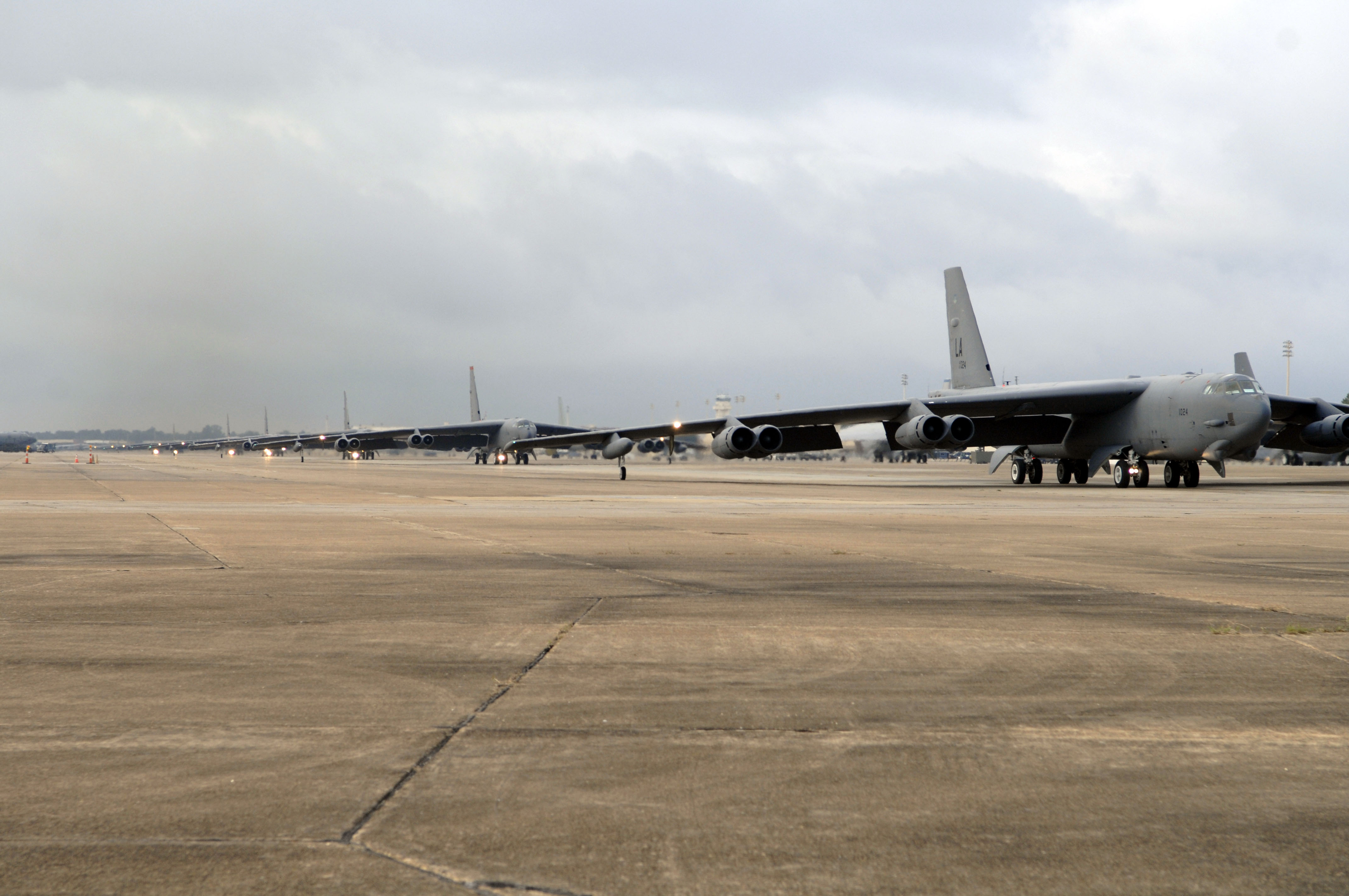 BEMIL 사진 자료실 - 유용원의 군사세계