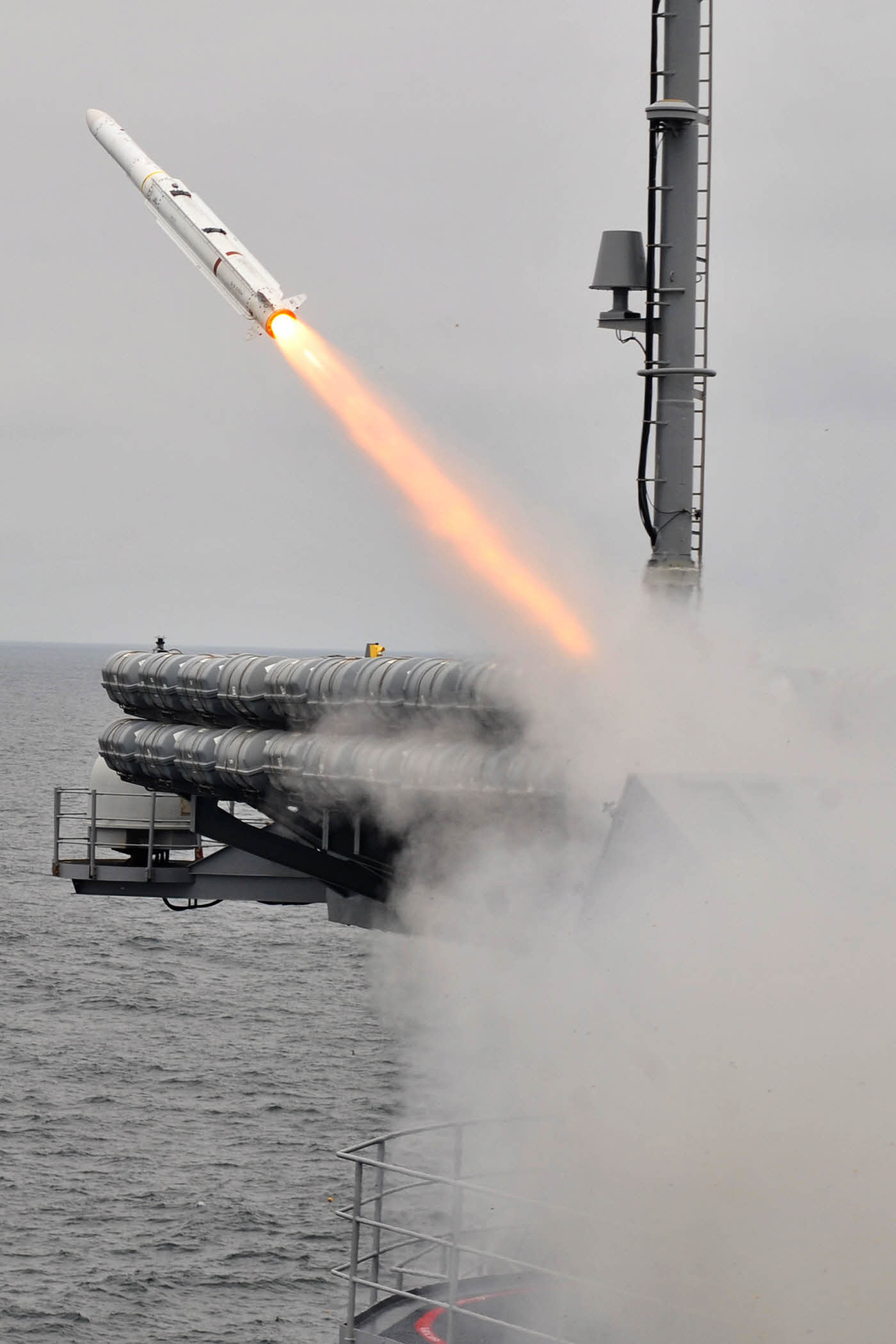 BEMIL 사진 자료실 - 유용원의 군사세계