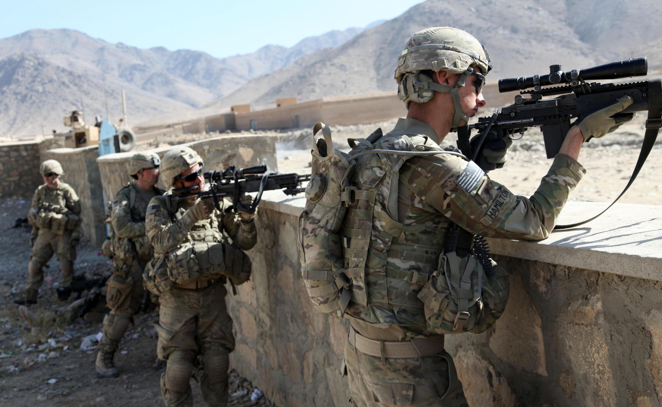 BEMIL 사진 자료실 - 유용원의 군사세계