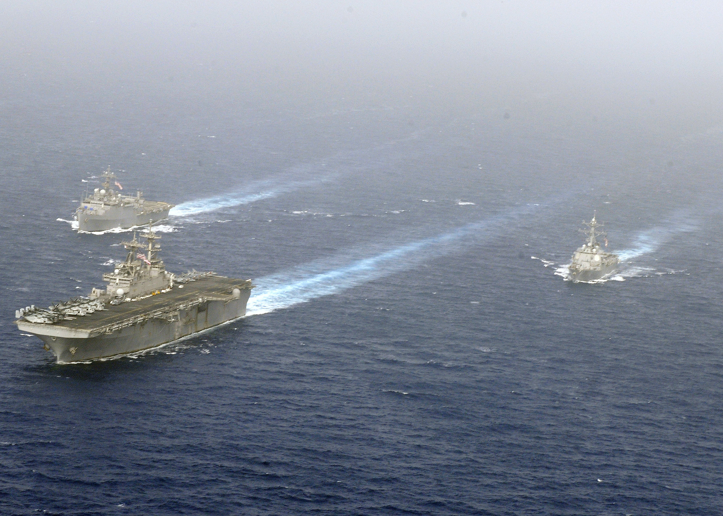 BEMIL 사진 자료실 - 유용원의 군사세계