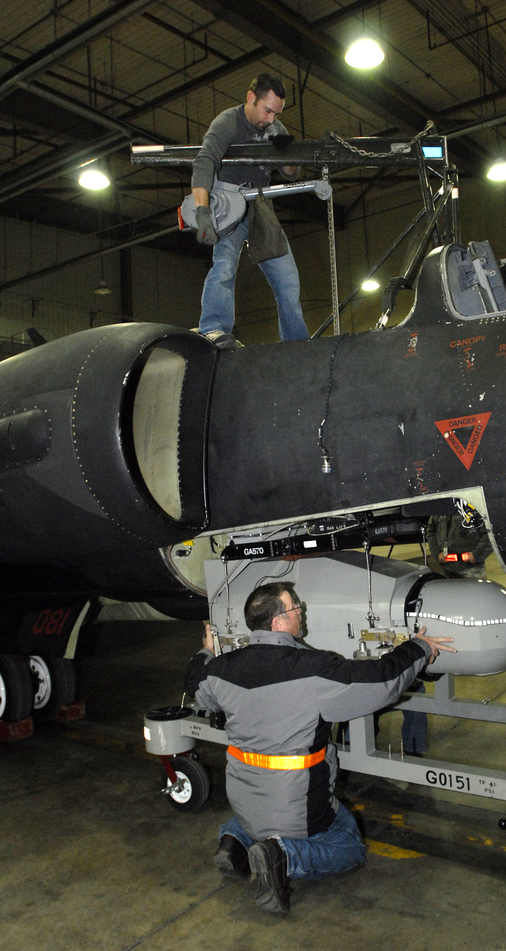 BEMIL 사진 자료실 - 유용원의 군사세계