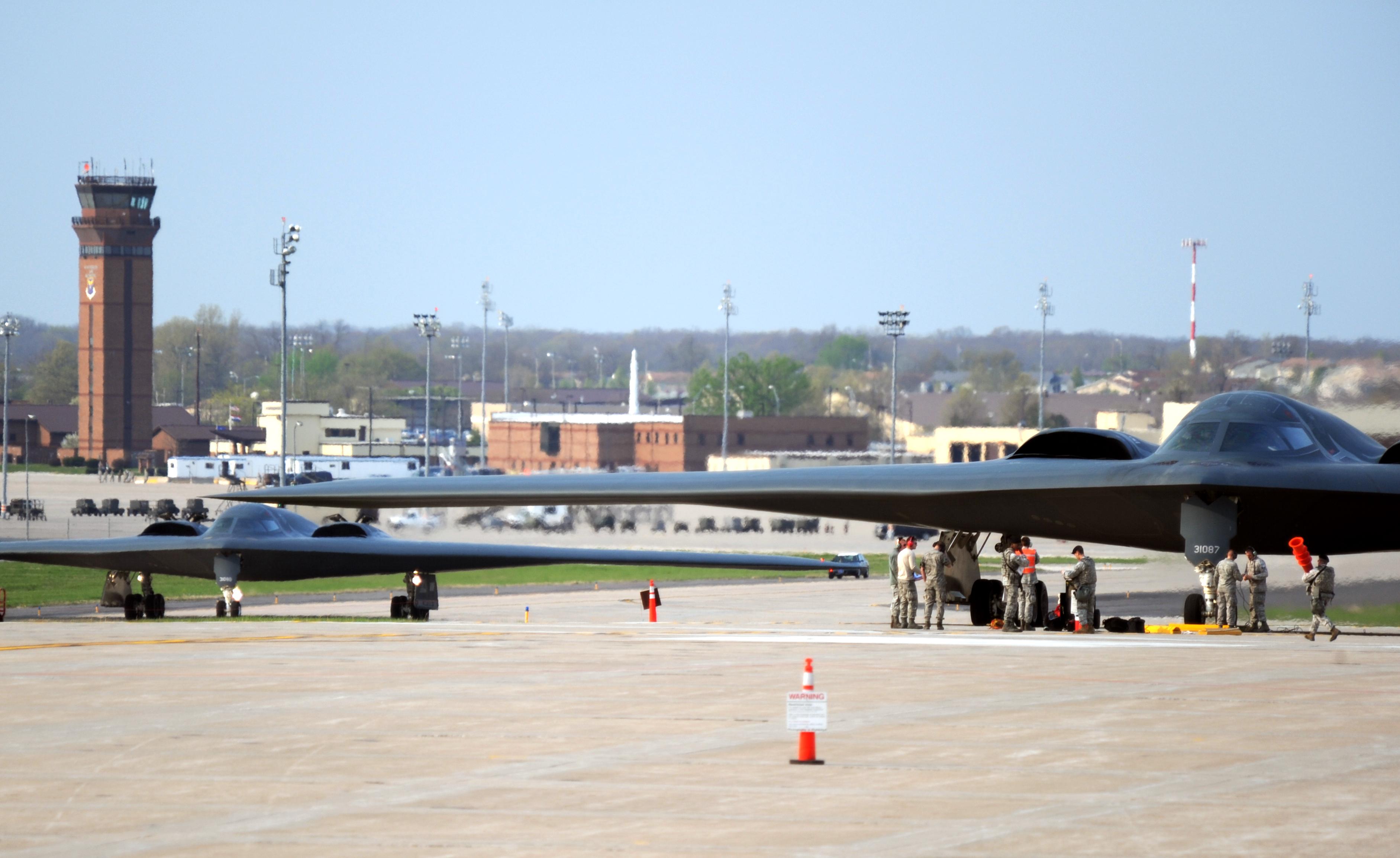 BEMIL 사진 자료실 - 유용원의 군사세계