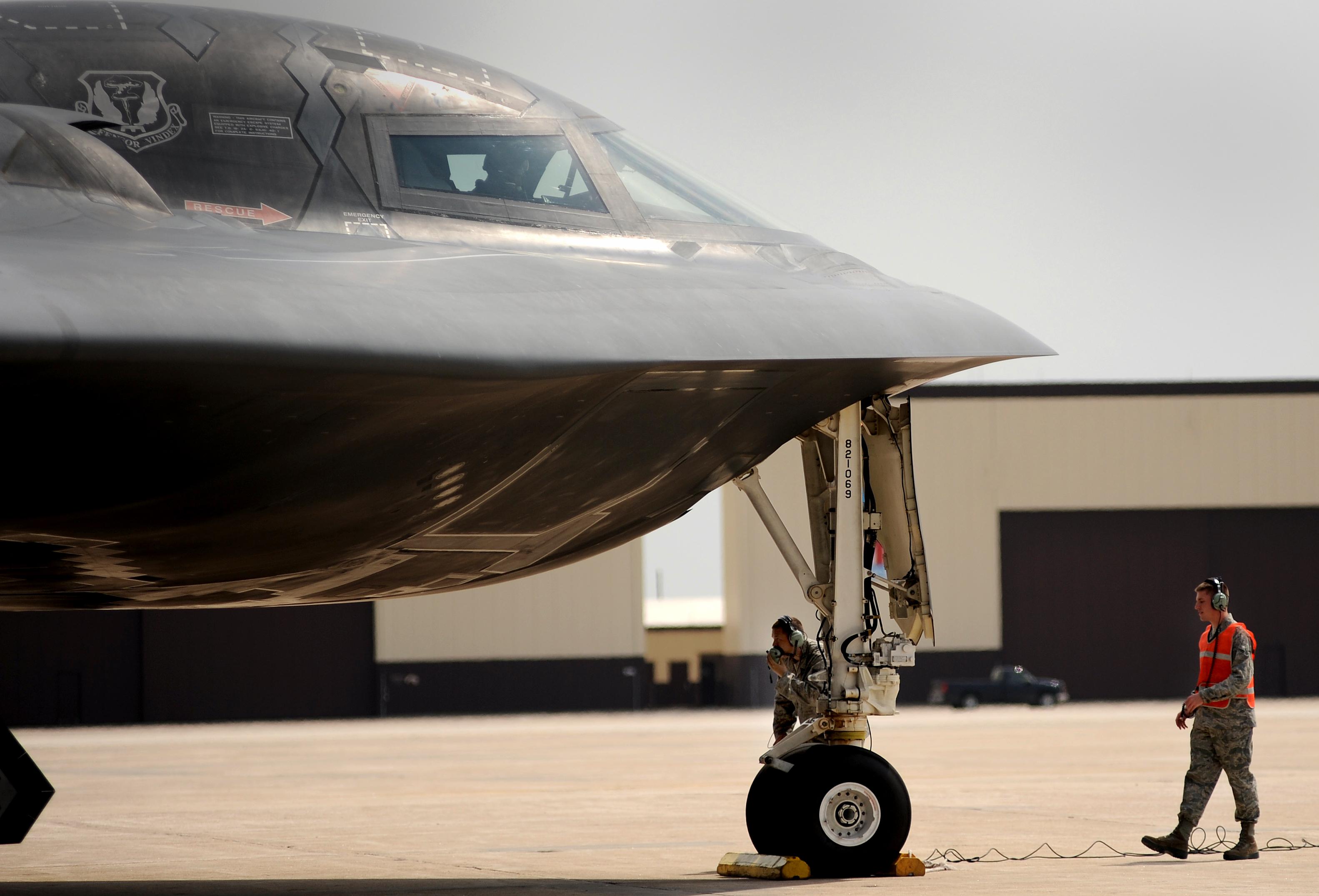 BEMIL 사진 자료실 - 유용원의 군사세계