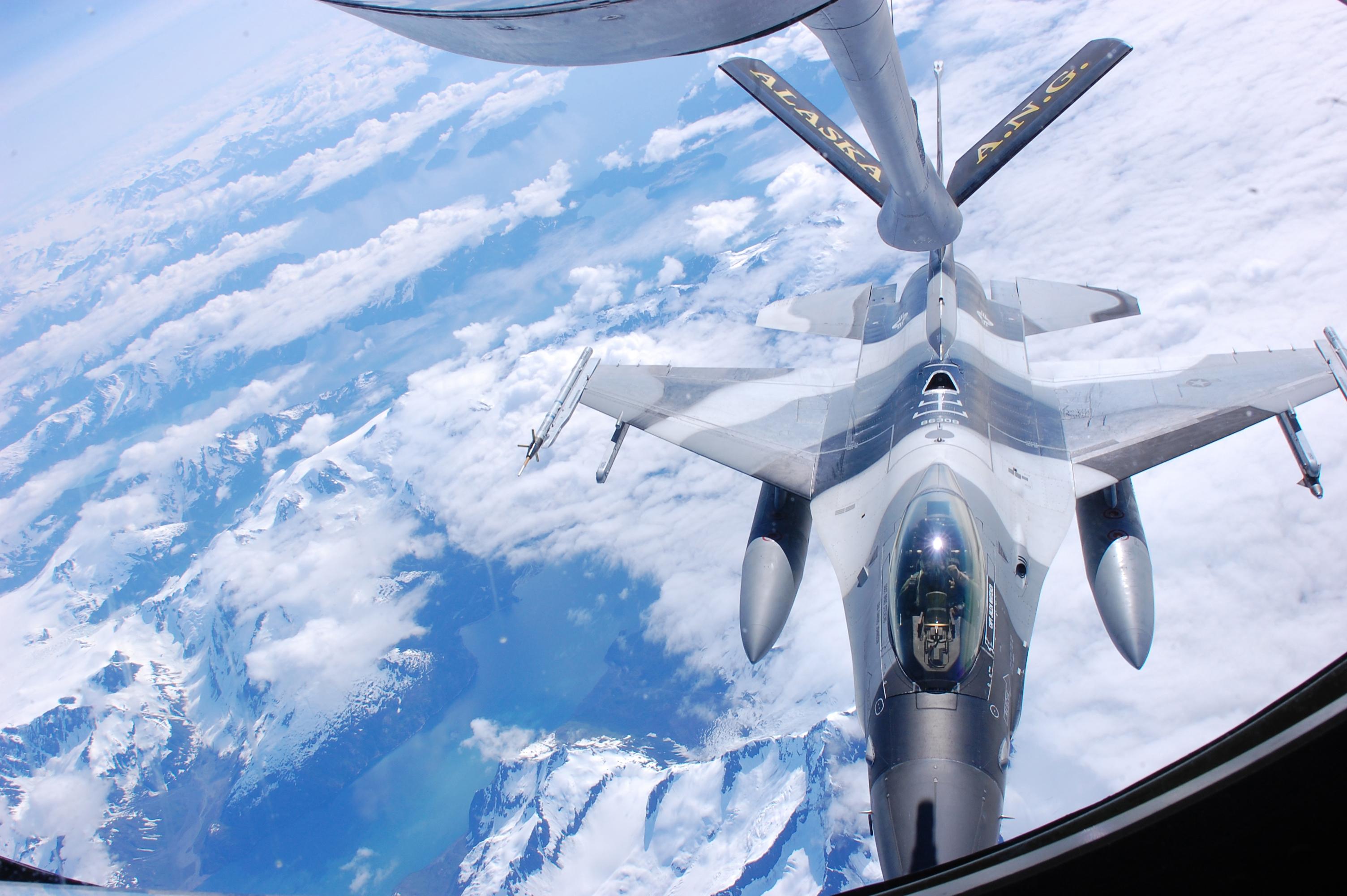 BEMIL 사진 자료실 - 유용원의 군사세계