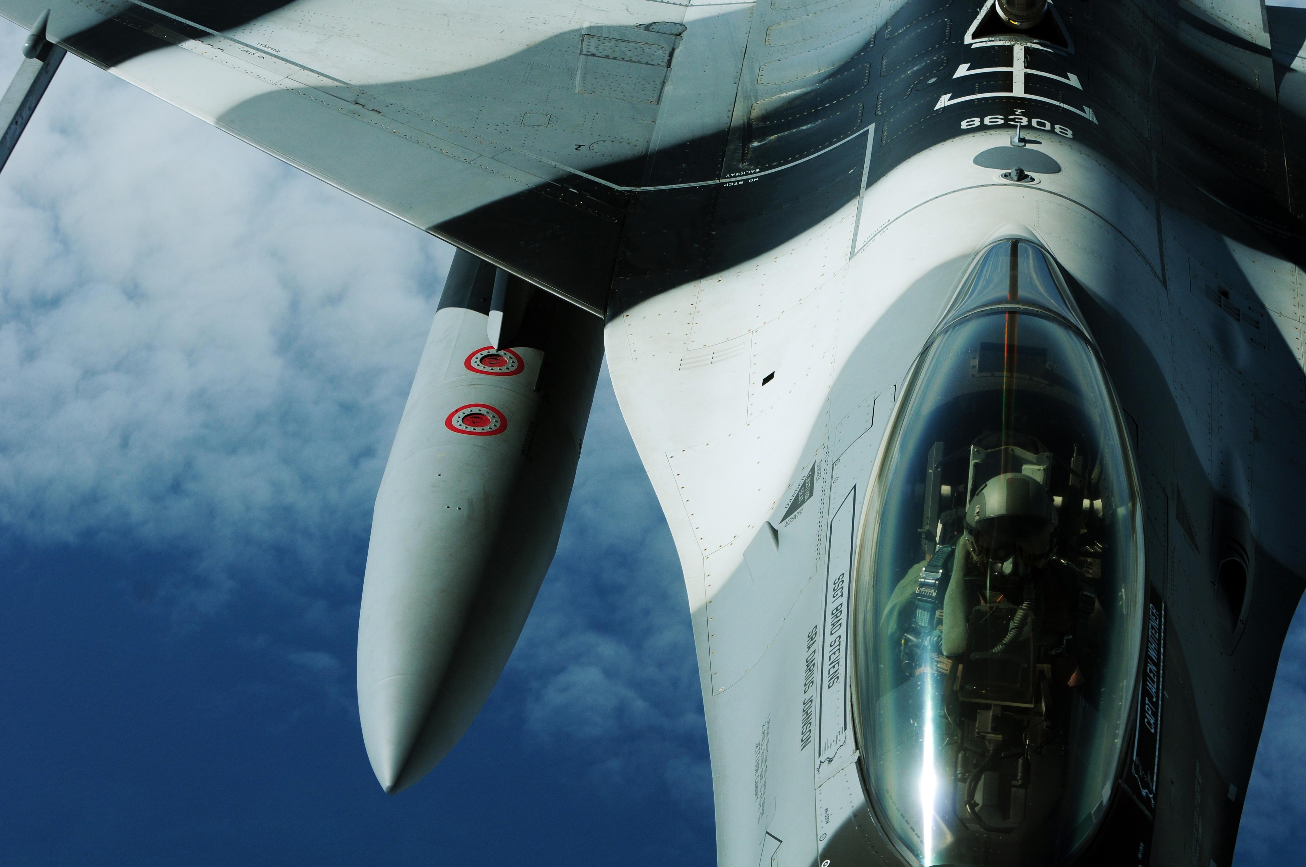 BEMIL 사진 자료실 - 유용원의 군사세계