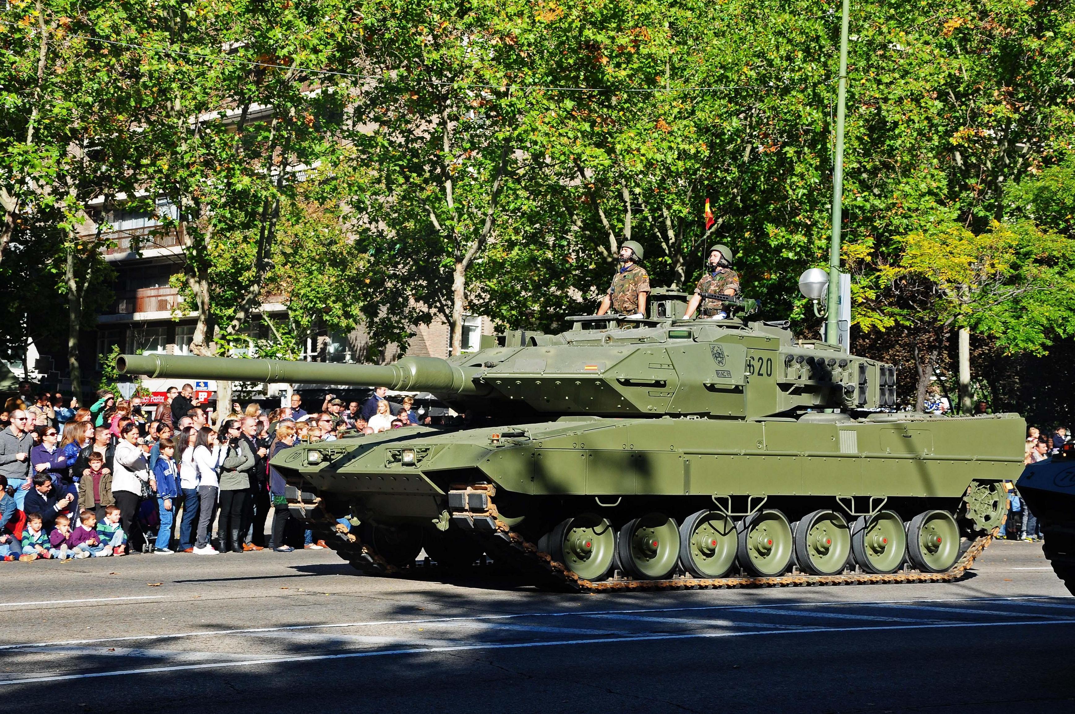 BEMIL 사진 자료실 - 유용원의 군사세계