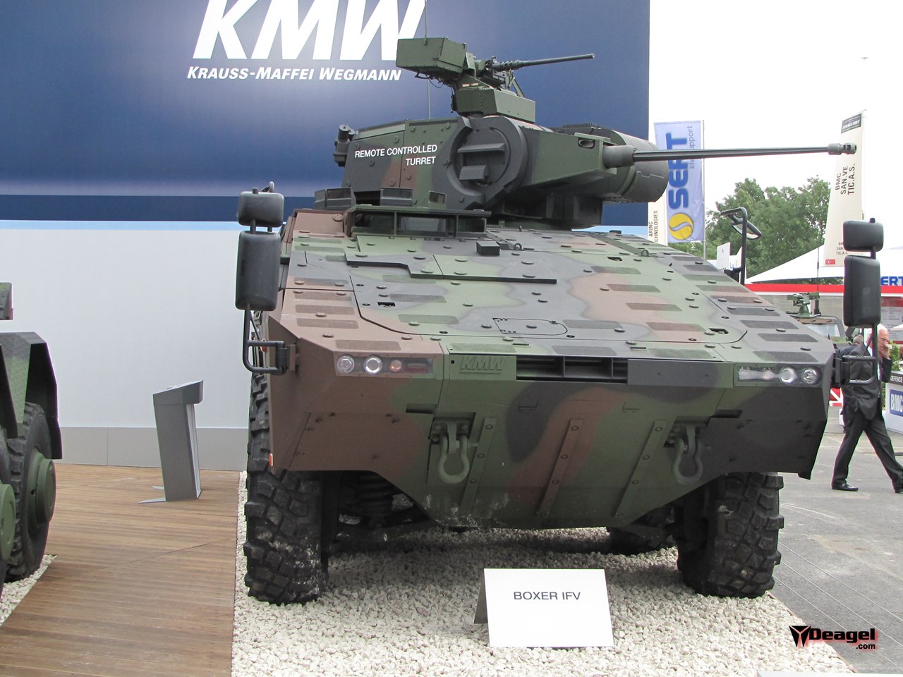 BEMIL 사진 자료실 - 유용원의 군사세계