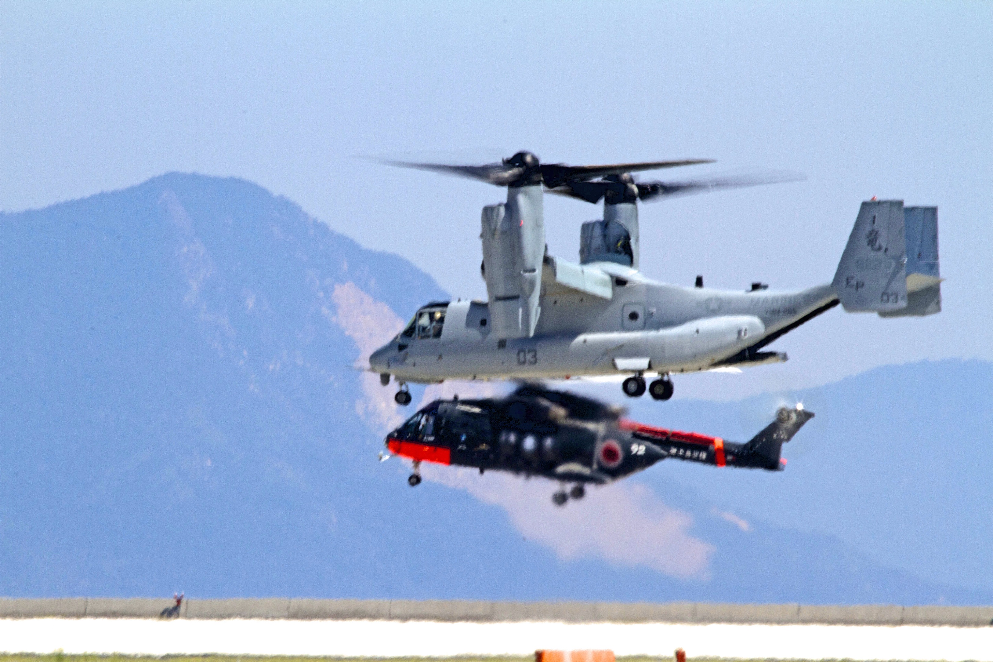 BEMIL 사진 자료실 - 유용원의 군사세계