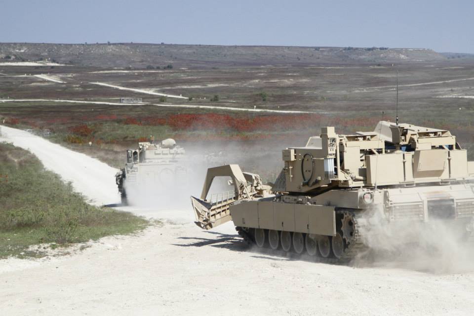 BEMIL 사진 자료실 - 유용원의 군사세계