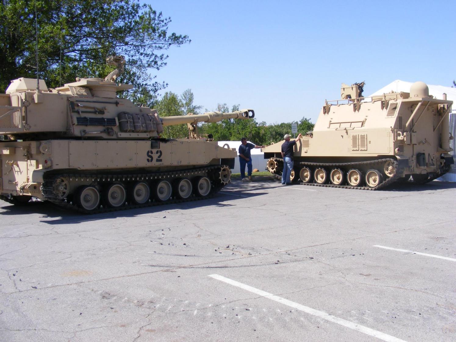 BEMIL 사진 자료실 - 유용원의 군사세계