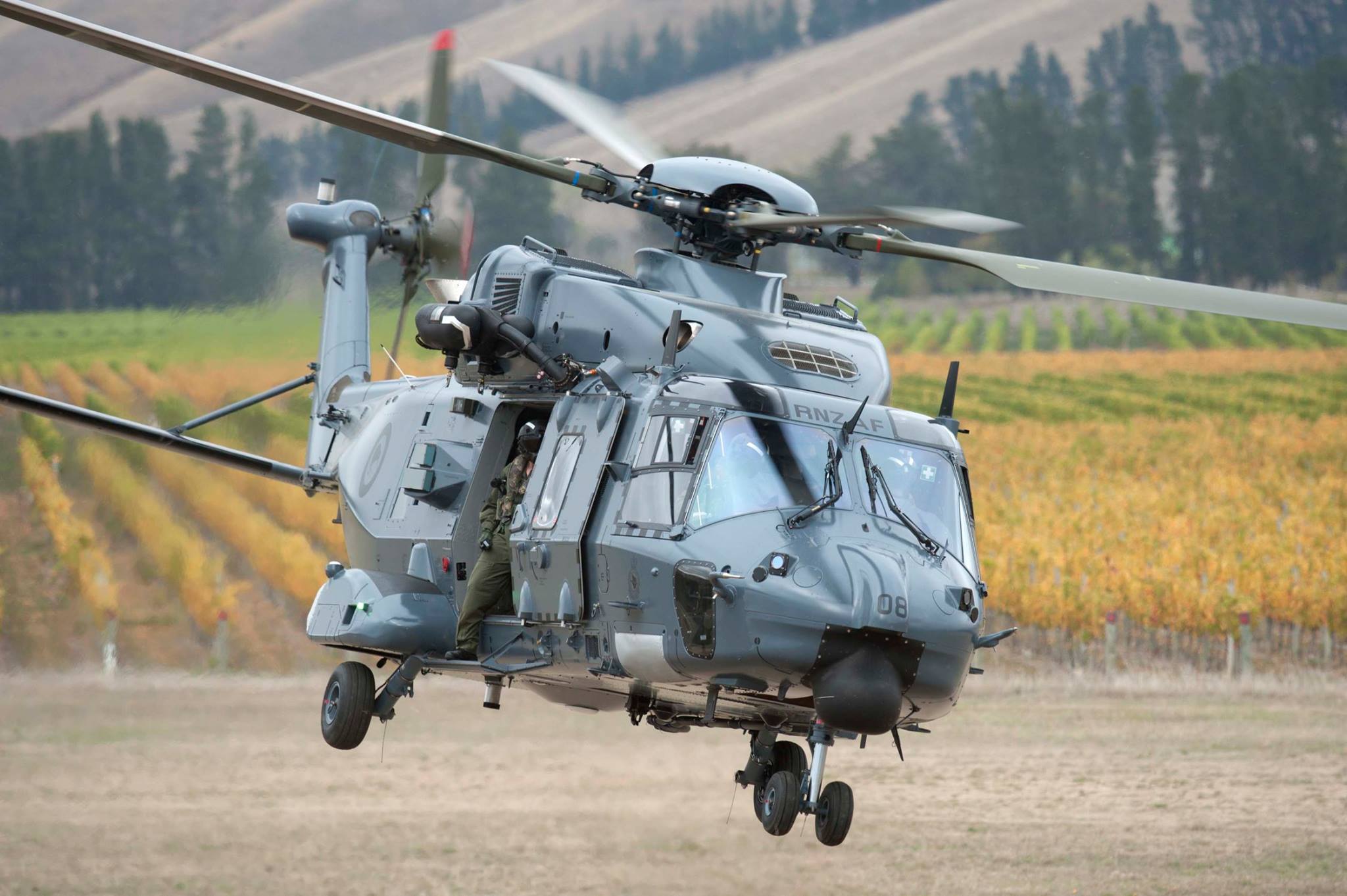 BEMIL 사진 자료실 - 유용원의 군사세계