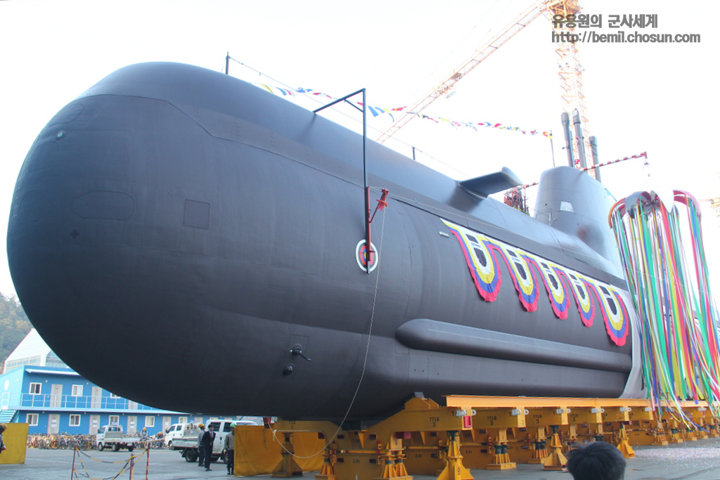 South Korea launches eighth KSS-2 submarine | SpaceBattles