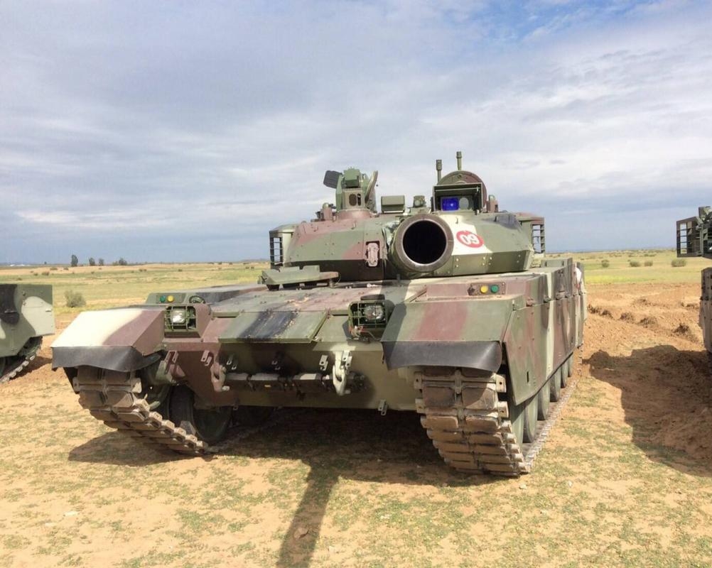 BEMIL 사진 자료실 - 유용원의 군사세계