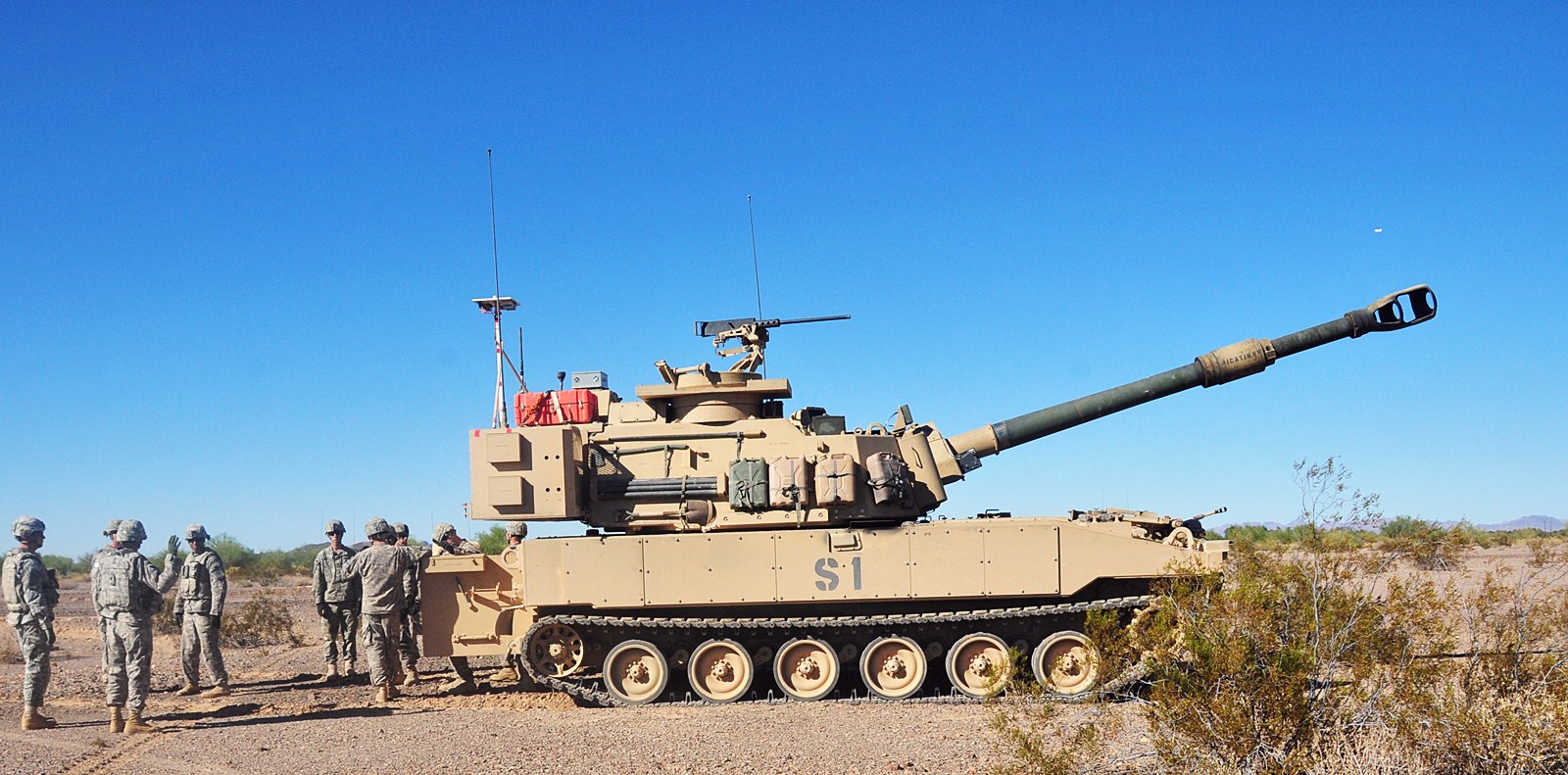 BEMIL 사진 자료실 - 유용원의 군사세계