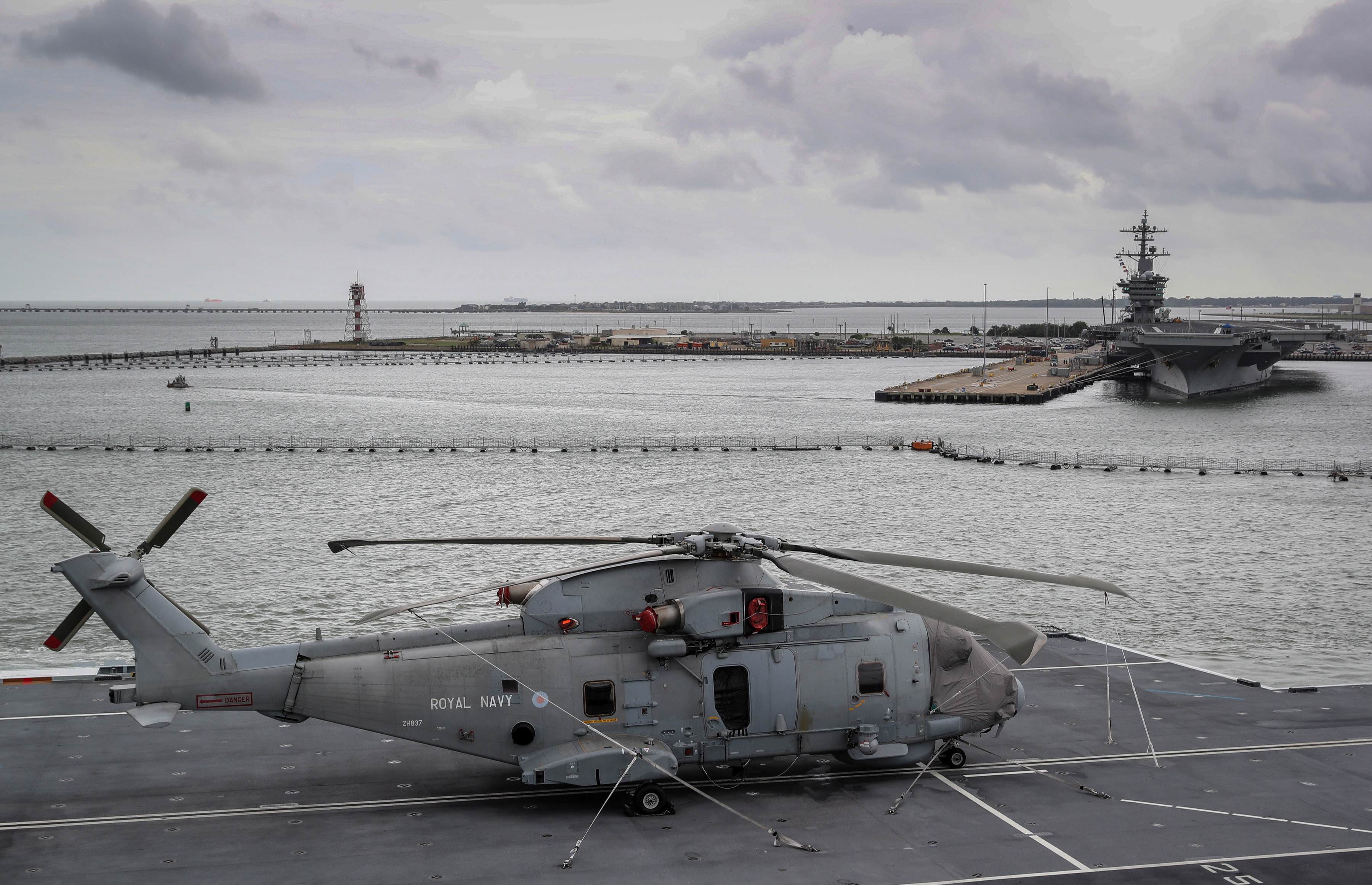 BEMIL 사진 자료실 - 유용원의 군사세계