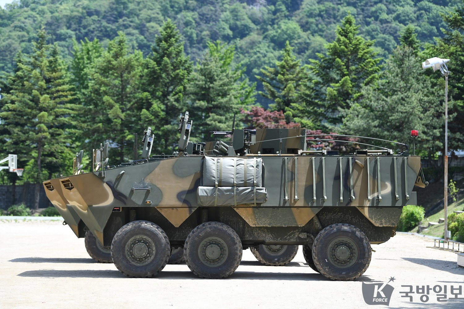 BEMIL 사진 자료실 - 유용원의 군사세계