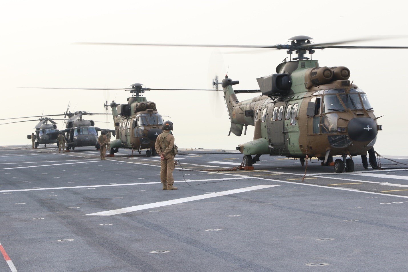 BEMIL 사진 자료실 - 유용원의 군사세계