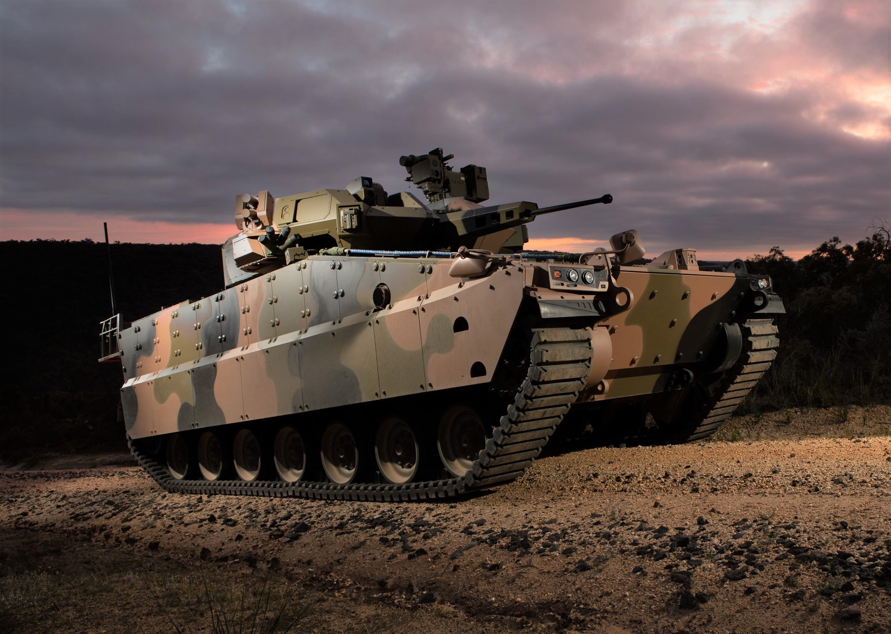 BEMIL 사진 자료실 - 유용원의 군사세계