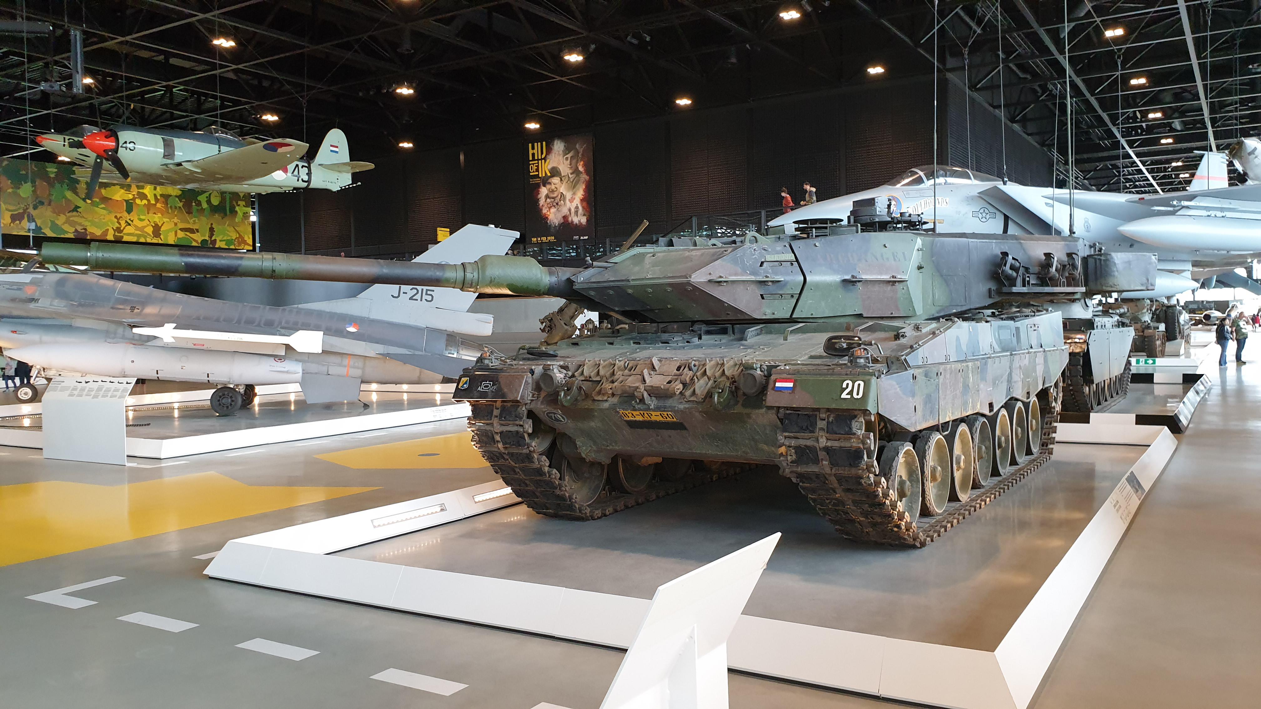 BEMIL 사진 자료실 - 유용원의 군사세계