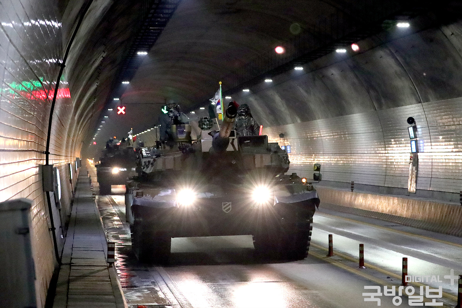 BEMIL 사진 자료실 - 유용원의 군사세계