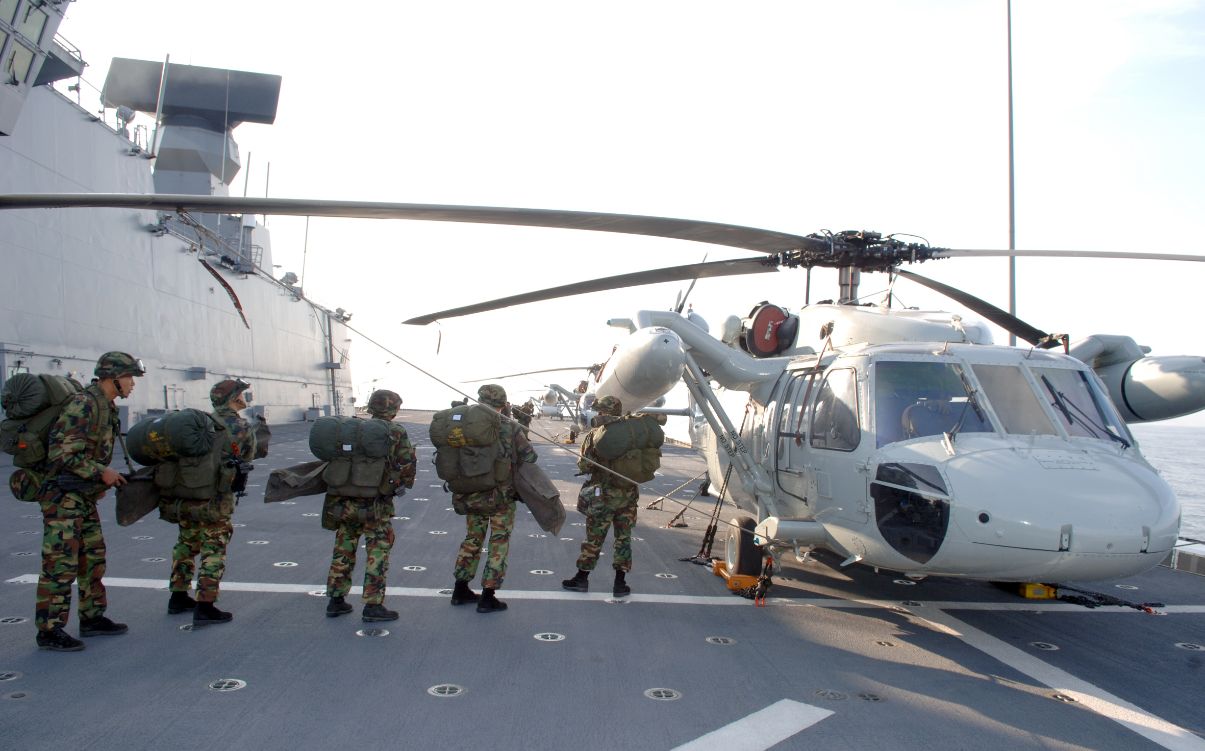 BEMIL 아카이브 - 유용원의 군사세계