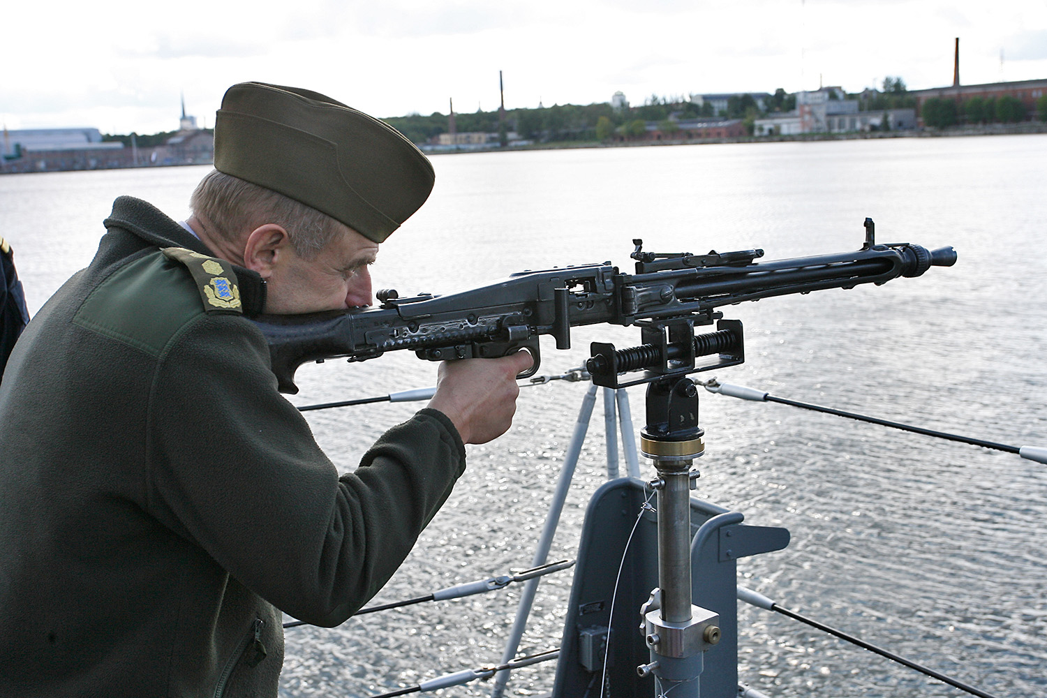 BEMIL 아카이브 - 유용원의 군사세계