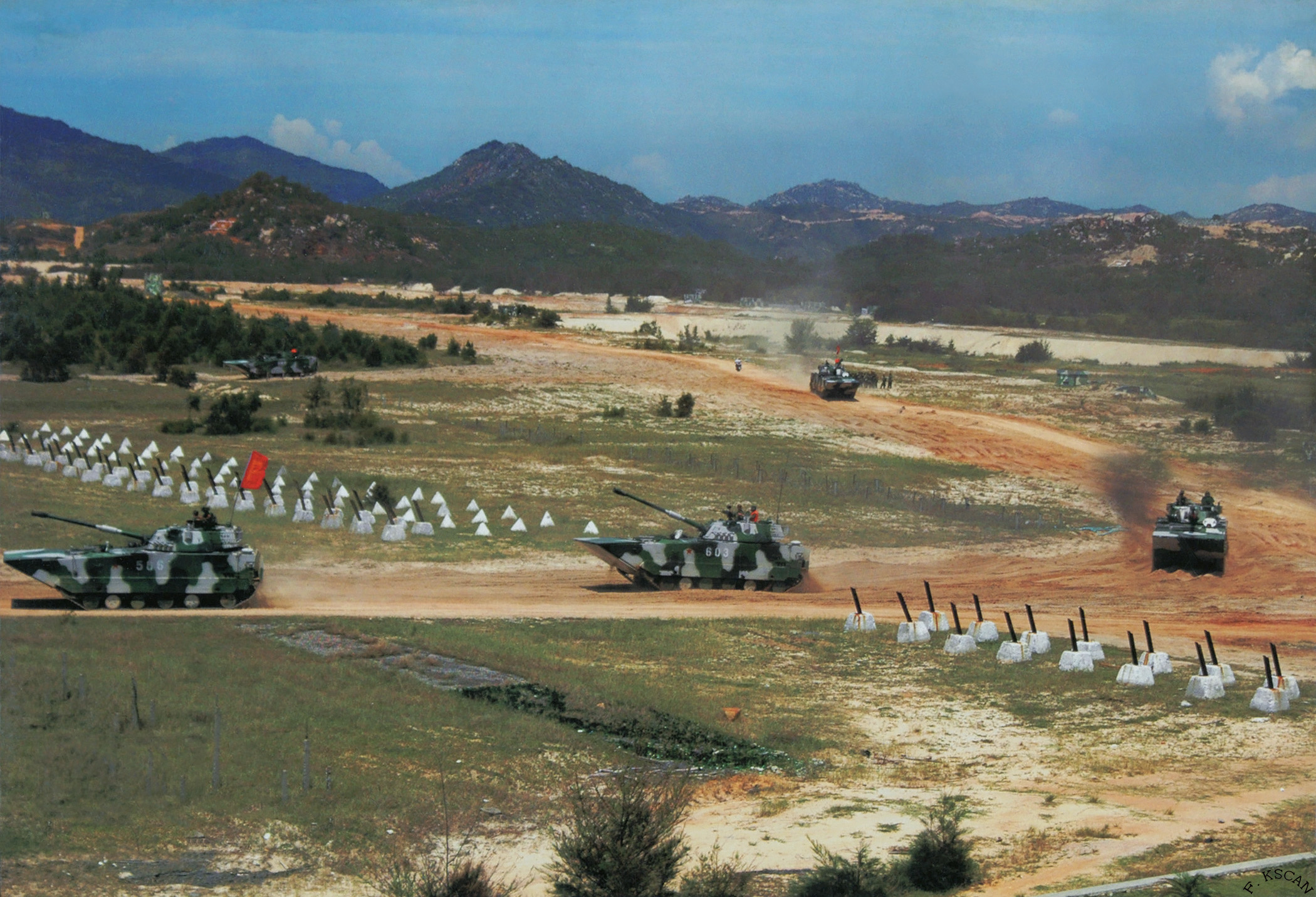 BEMIL 아카이브 - 유용원의 군사세계