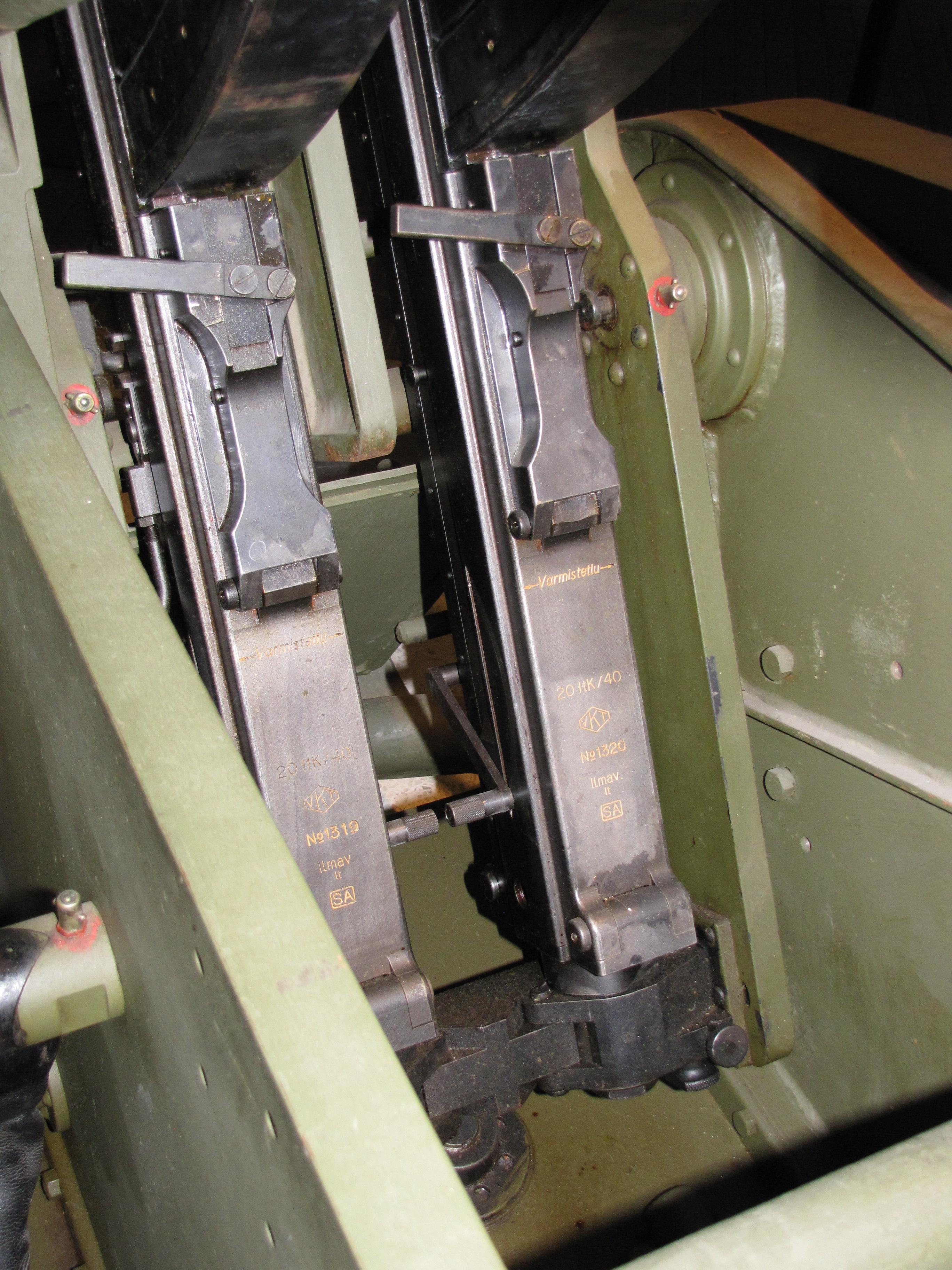 BEMIL 아카이브 - 유용원의 군사세계