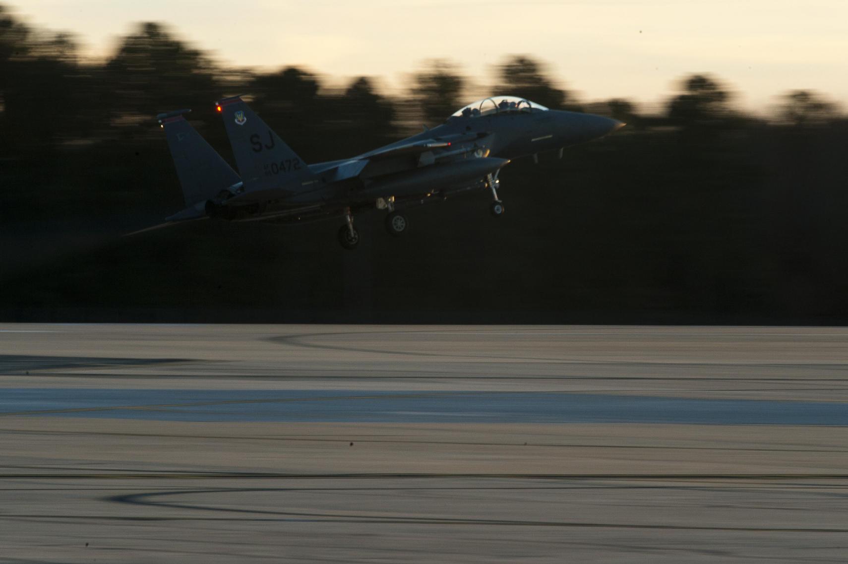 BEMIL 아카이브 - 유용원의 군사세계