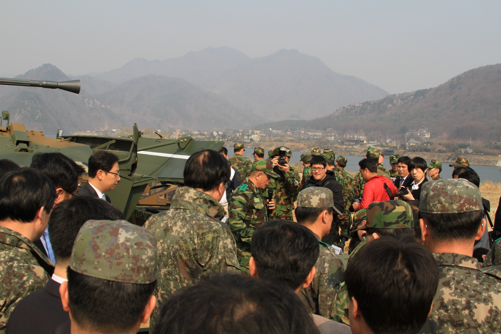 BEMIL 아카이브 - 유용원의 군사세계