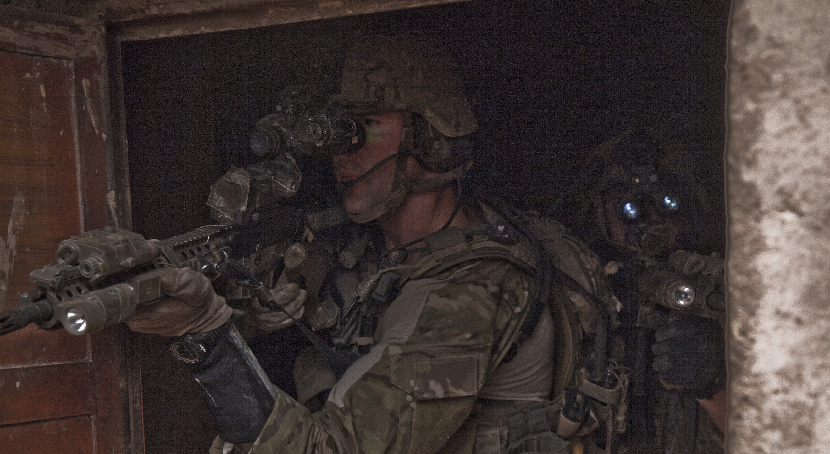 BEMIL 아카이브 - 유용원의 군사세계