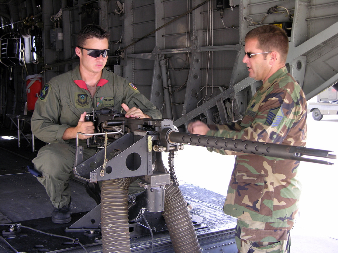 BEMIL 아카이브 - 유용원의 군사세계