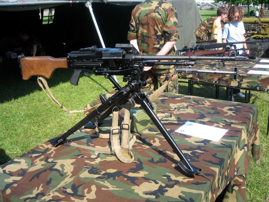 유용원의 군사세계 > Guns World