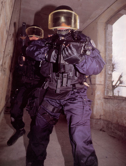 BEMIL 아카이브 - 유용원의 군사세계