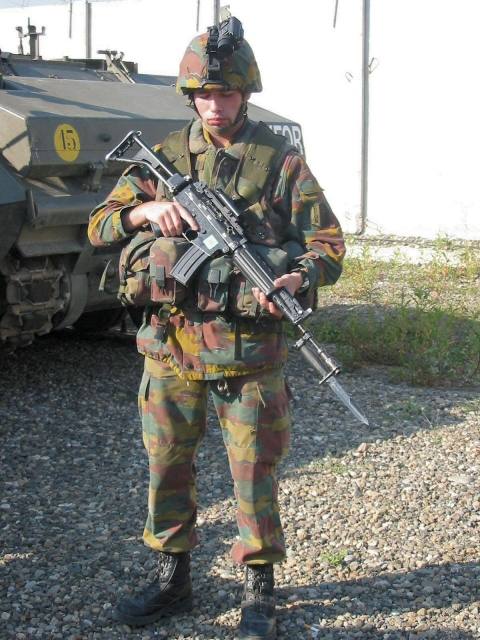 BEMIL 아카이브 - 유용원의 군사세계