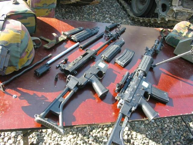 BEMIL 아카이브 - 유용원의 군사세계