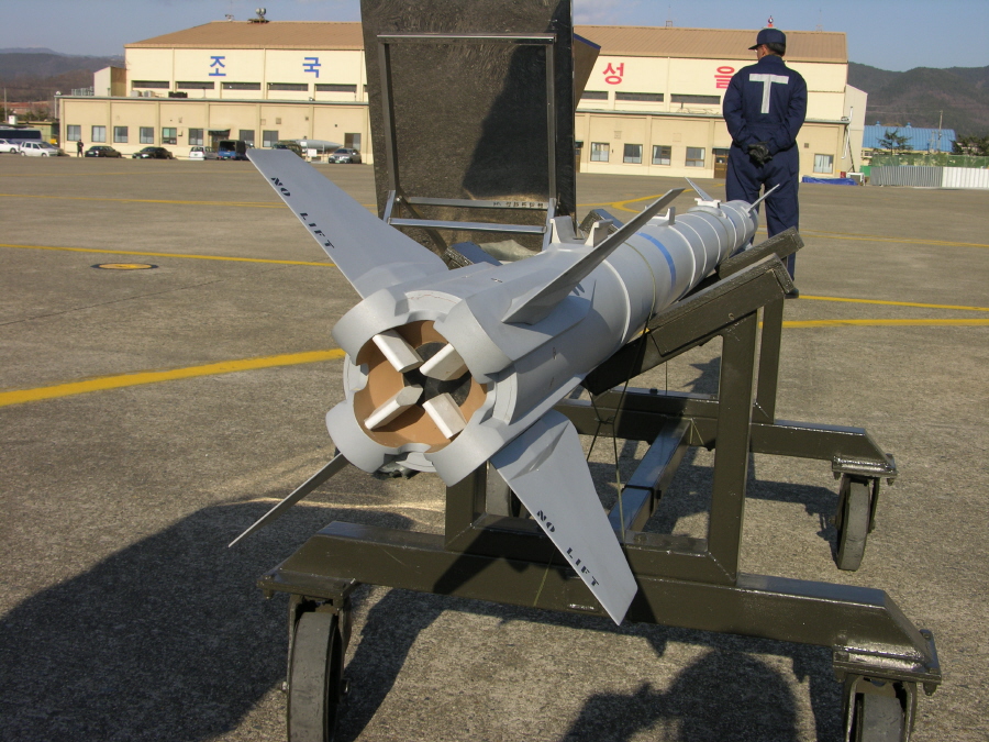 무기 토론방 - 유용원의 군사세계