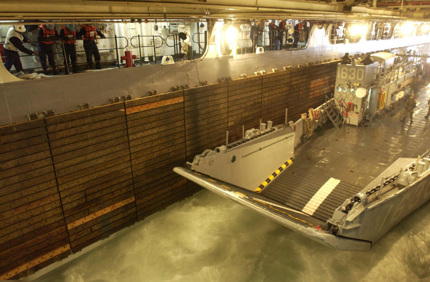 BEMIL 사진 자료실 - 유용원의 군사세계