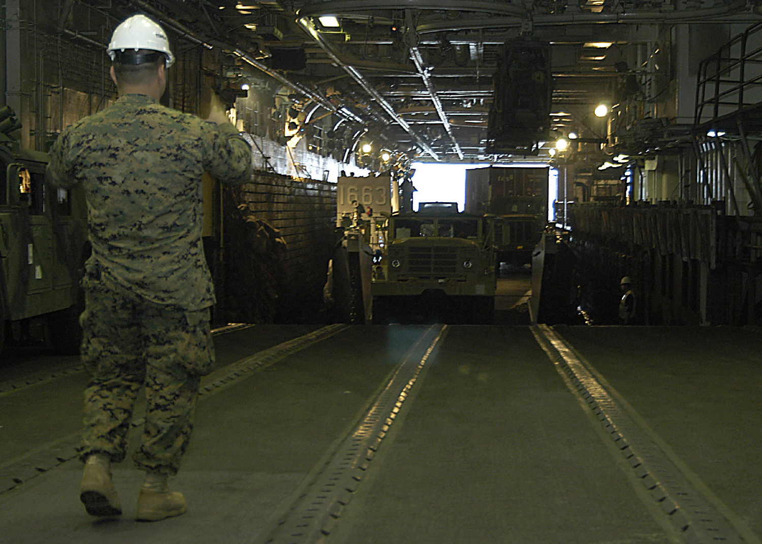 BEMIL 사진 자료실 - 유용원의 군사세계