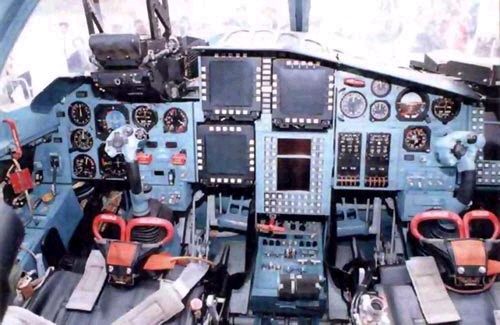 BEMIL 사진 자료실 - 유용원의 군사세계