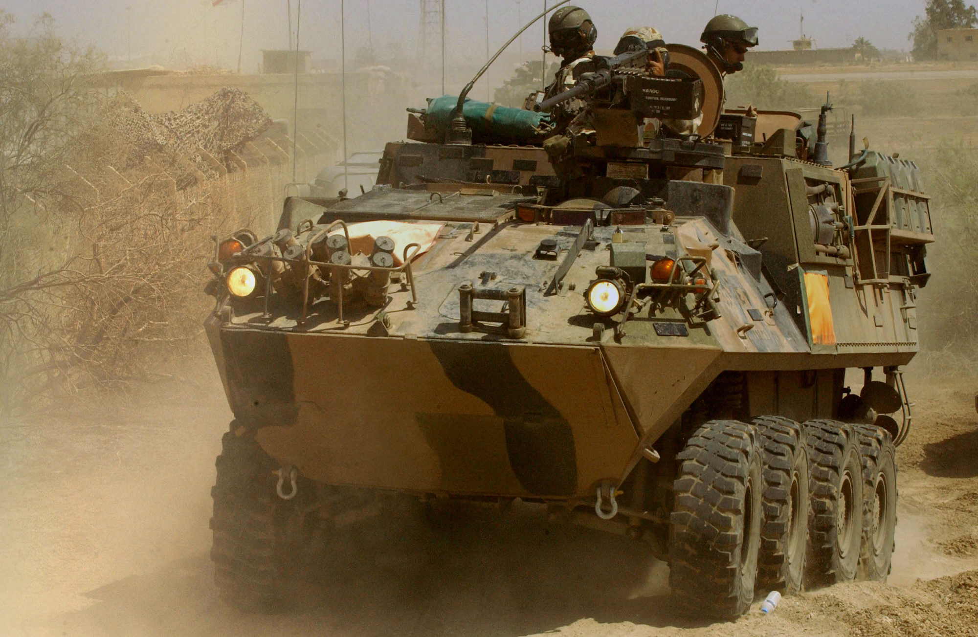 BEMIL 사진 자료실 - 유용원의 군사세계