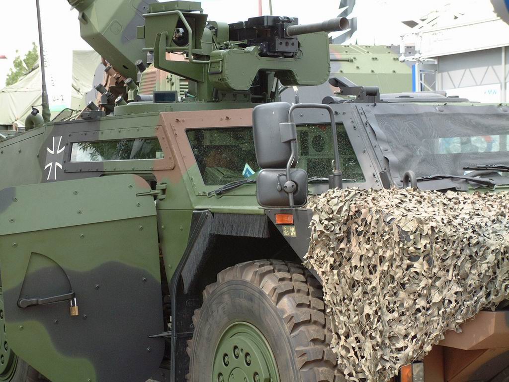 BEMIL 사진 자료실 - 유용원의 군사세계