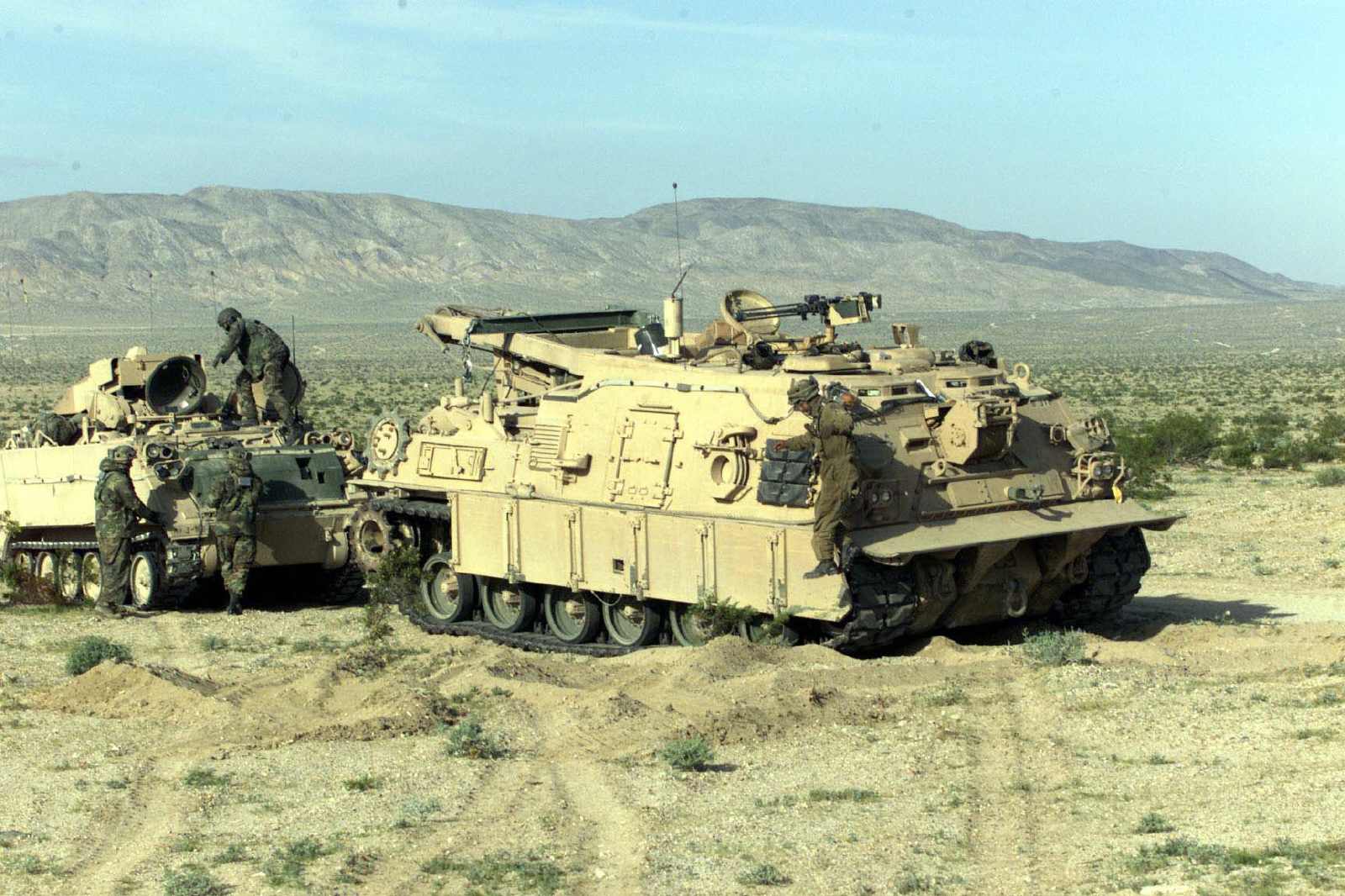 BEMIL 사진 자료실 - 유용원의 군사세계