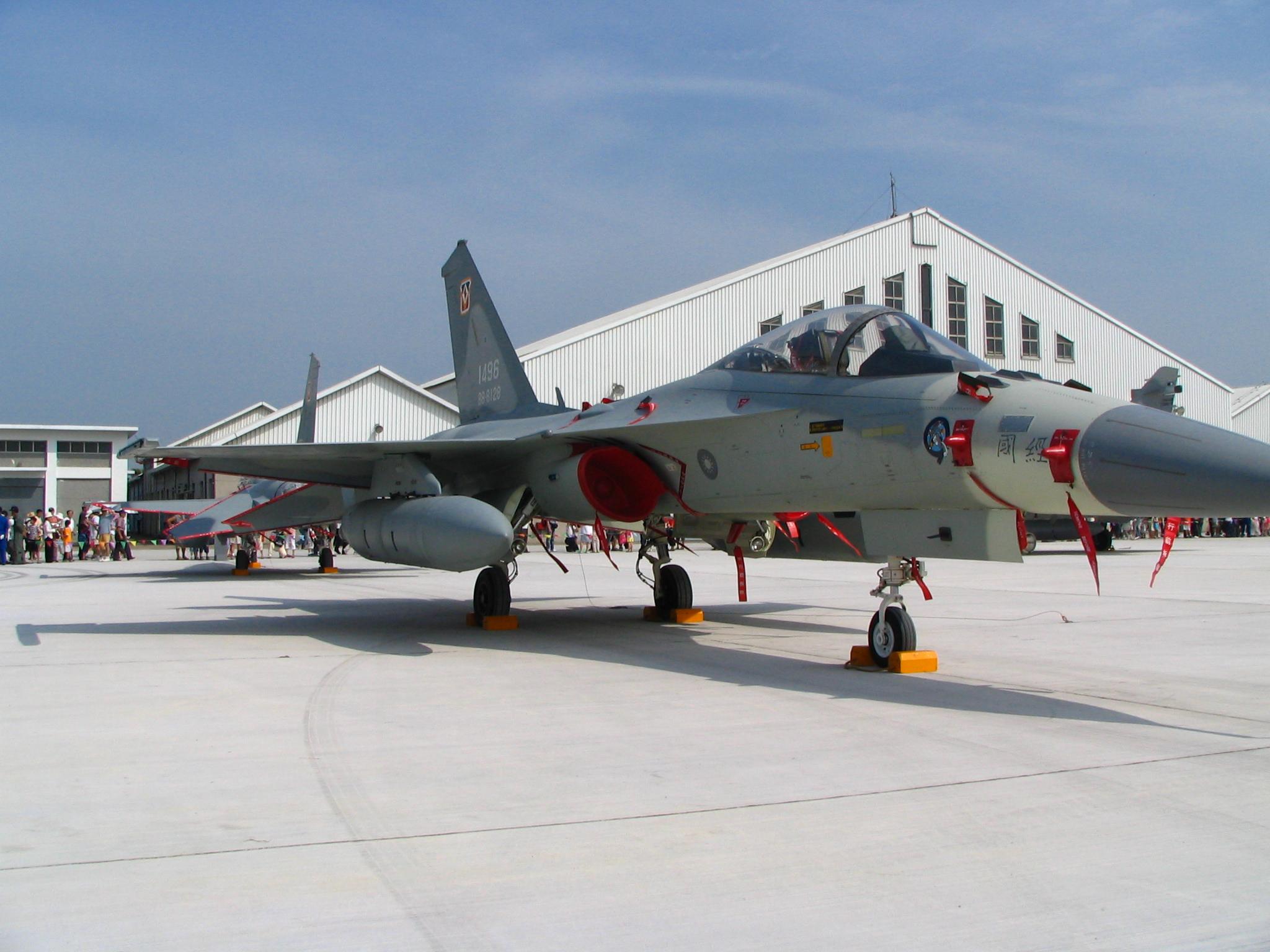 BEMIL 사진 자료실 - 유용원의 군사세계