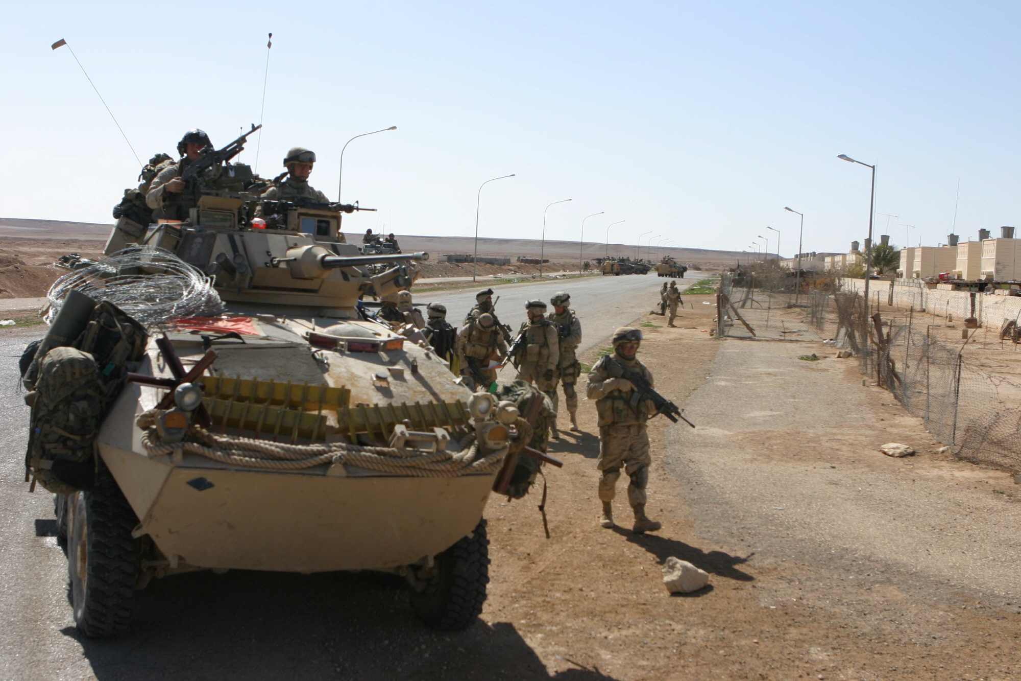 BEMIL 사진 자료실 - 유용원의 군사세계