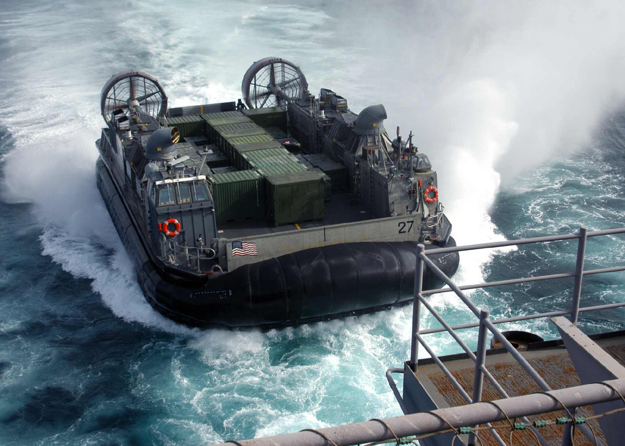 BEMIL 사진 자료실 - 유용원의 군사세계