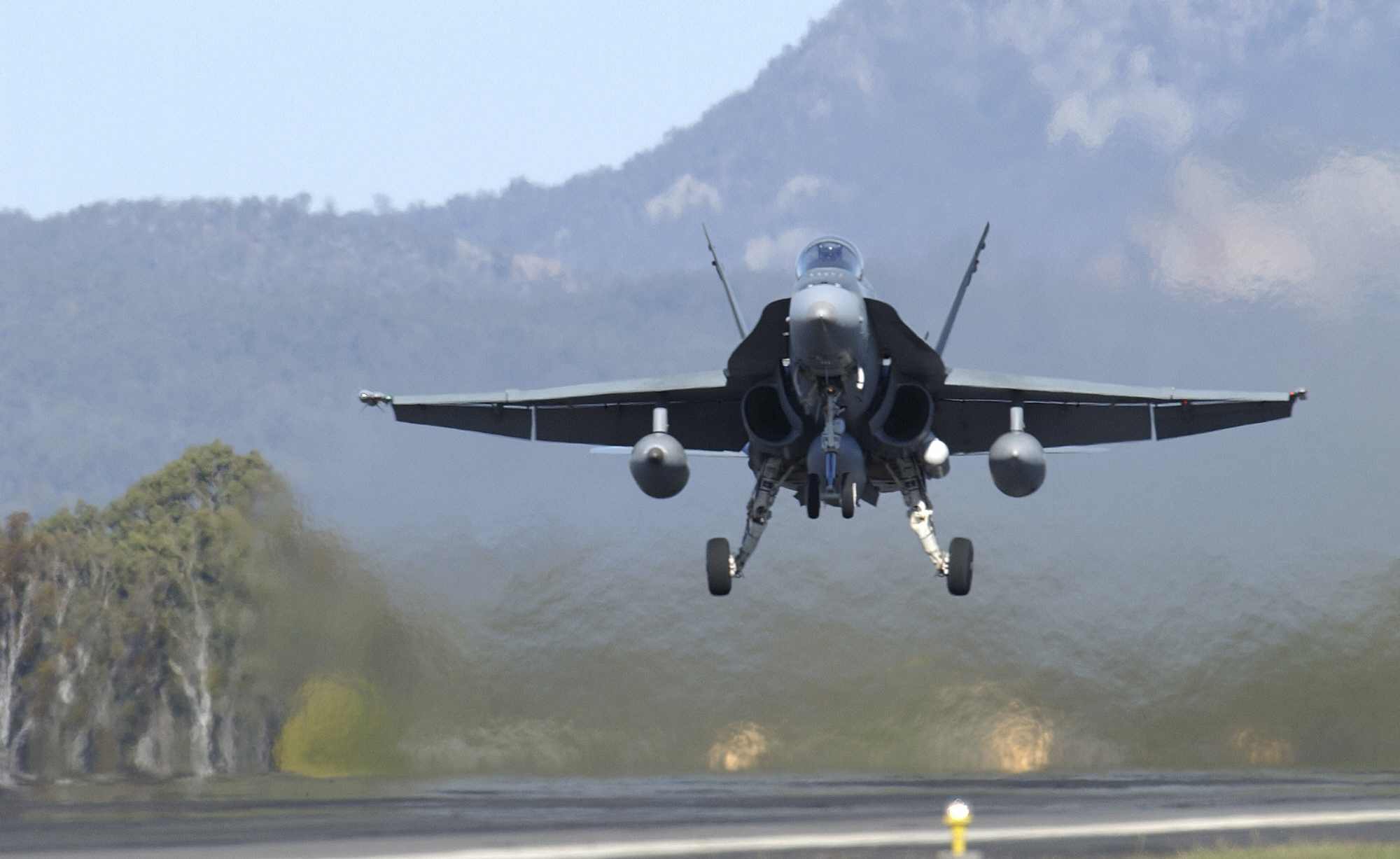 BEMIL 사진 자료실 - 유용원의 군사세계