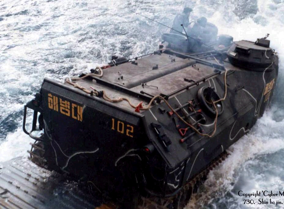 BEMIL 사진 자료실 - 유용원의 군사세계